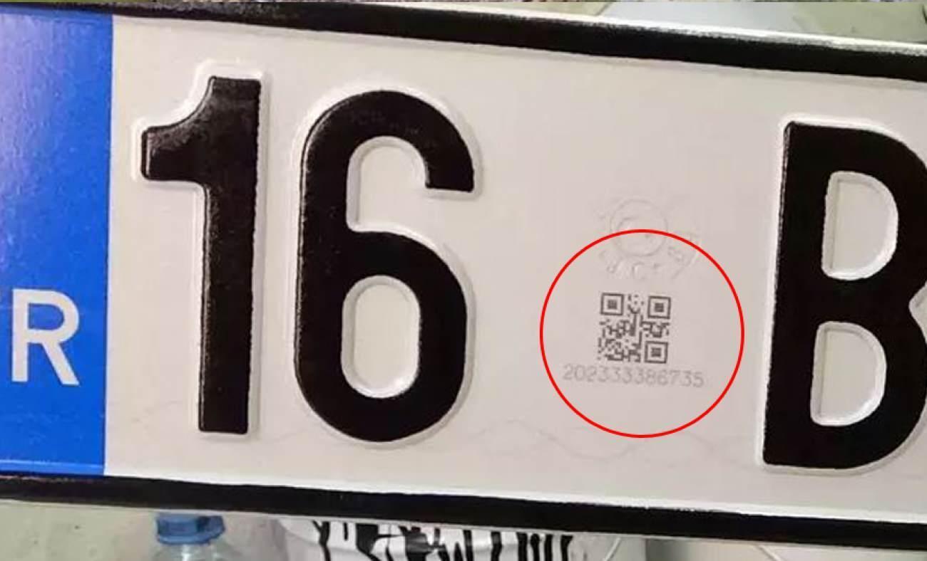 Karekodlu plaka dönemi başladı! Karekodlu plaka nedir, nasıl alınır? Karekod plaka zorunlu mu ...