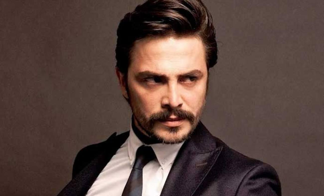 Ahmet Kural katil İsrail’in Gazze’deki soykırımına lanet yağdırdı ...