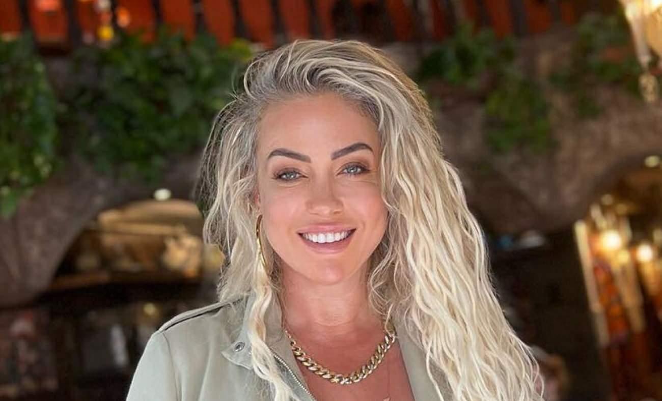 Yeliz Yeşilmen'den tepki çeken kıyas: Lüks bir arabada üzülmeyi tercih ...