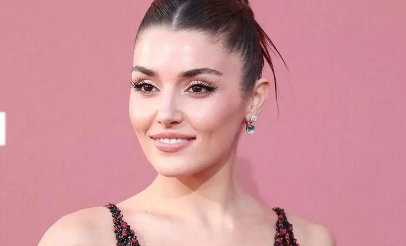 Hande Erçel'in İngilizcesi sosyal medyayı ikiye böldü: Sanki dizilerden ...
